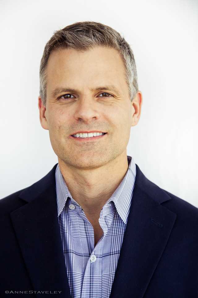 Matthew Hinsley, MD | St. Charles Health