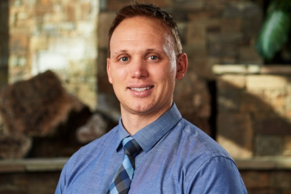 Ian McAlister, MD | St. Charles Health